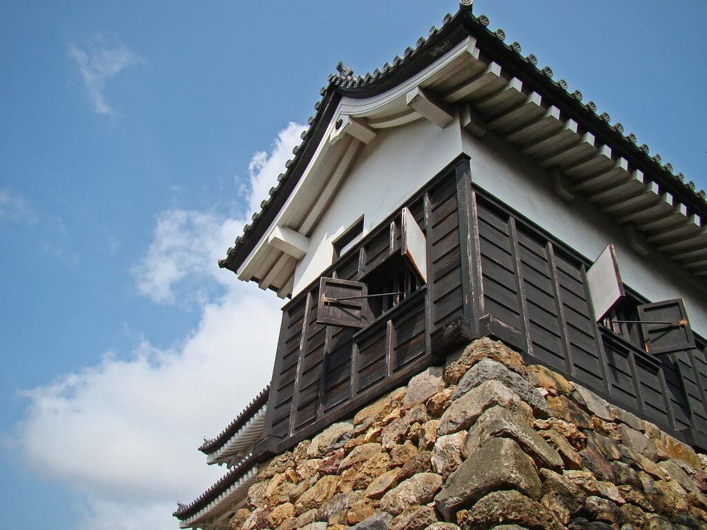 4 Amazing Japanese Castles Designated National Treasures - Interior ...