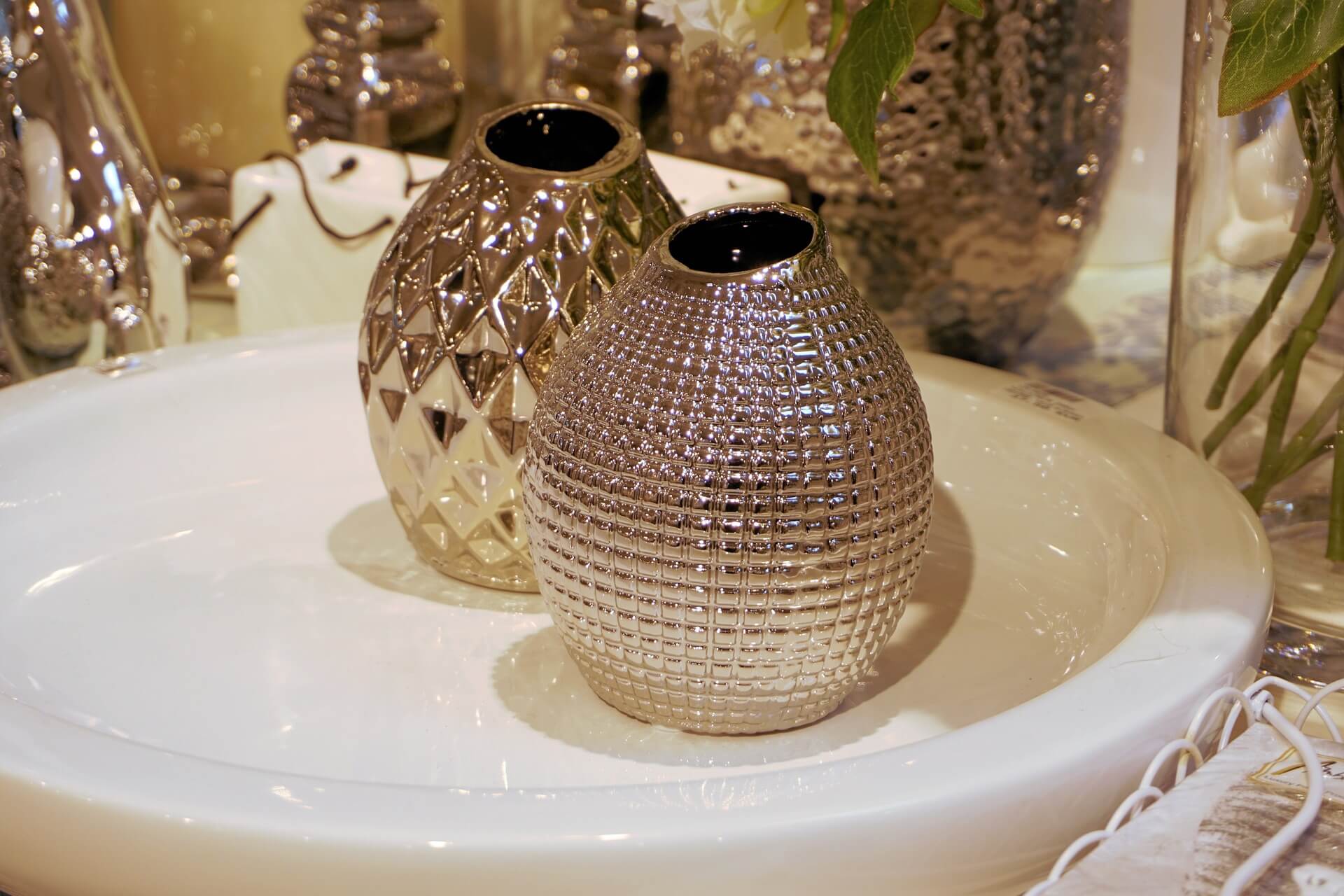 4 Considerations To Buy Ideal Decorative Vase For Your Home Decor ...